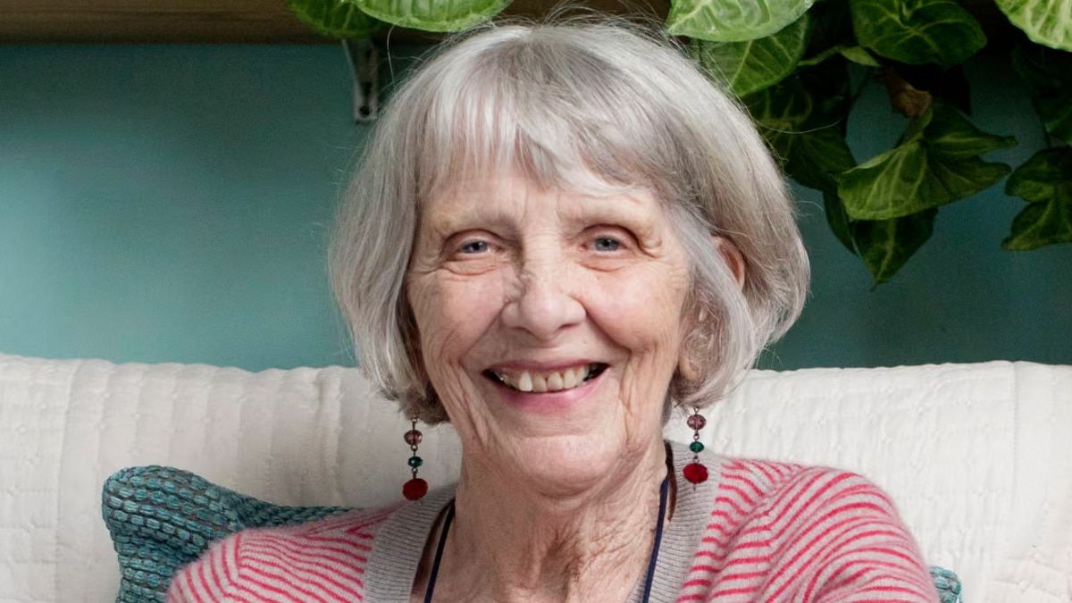 Judith (78 años), jubilada que cobra varias pensiones de 20.500 euros ...