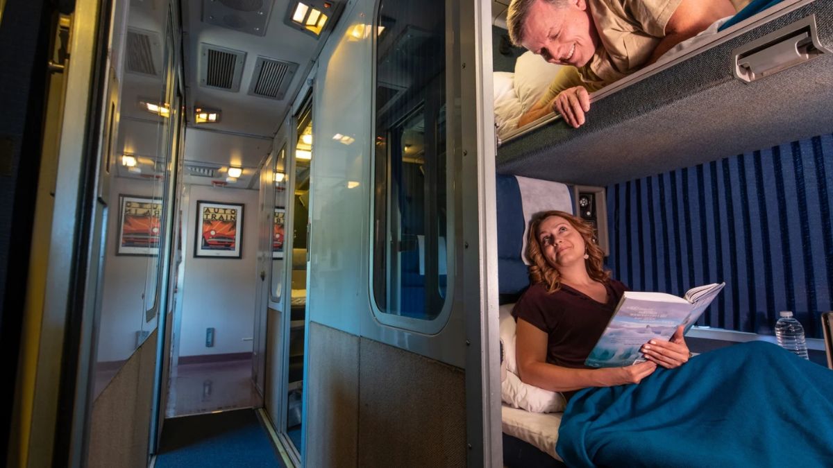 Una mujer paga 388 euros para viajar 15 horas en 2 metros cuadrados: “fue mejor de lo que esperaba”